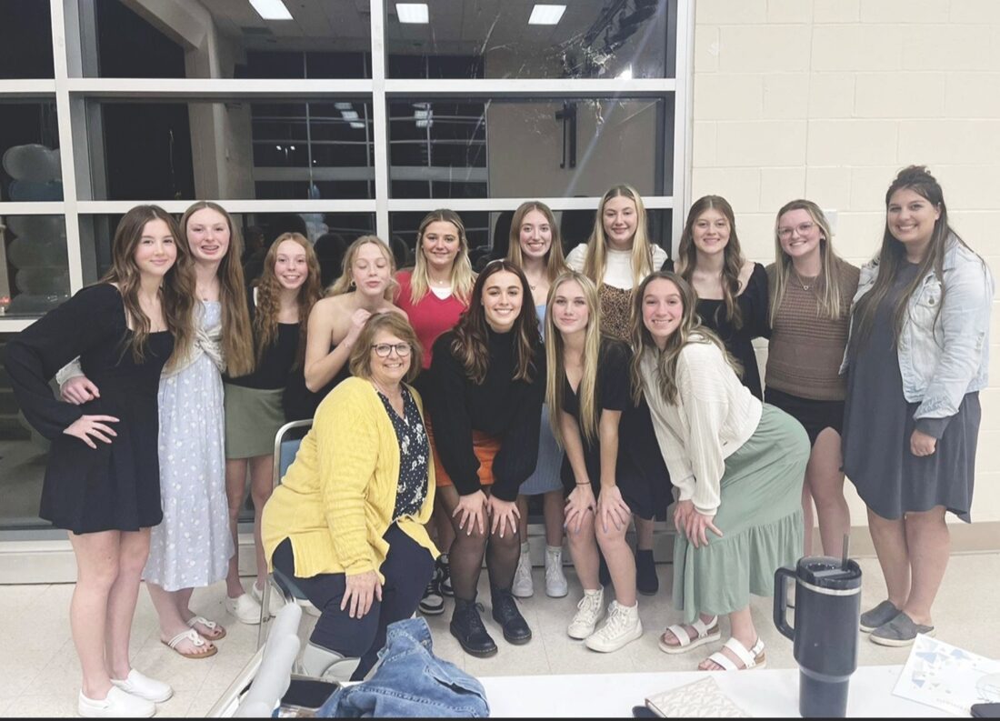 Teen of the Week: Frontier High School grad Brookyn Dunn eager to pursue career in the classroom ...